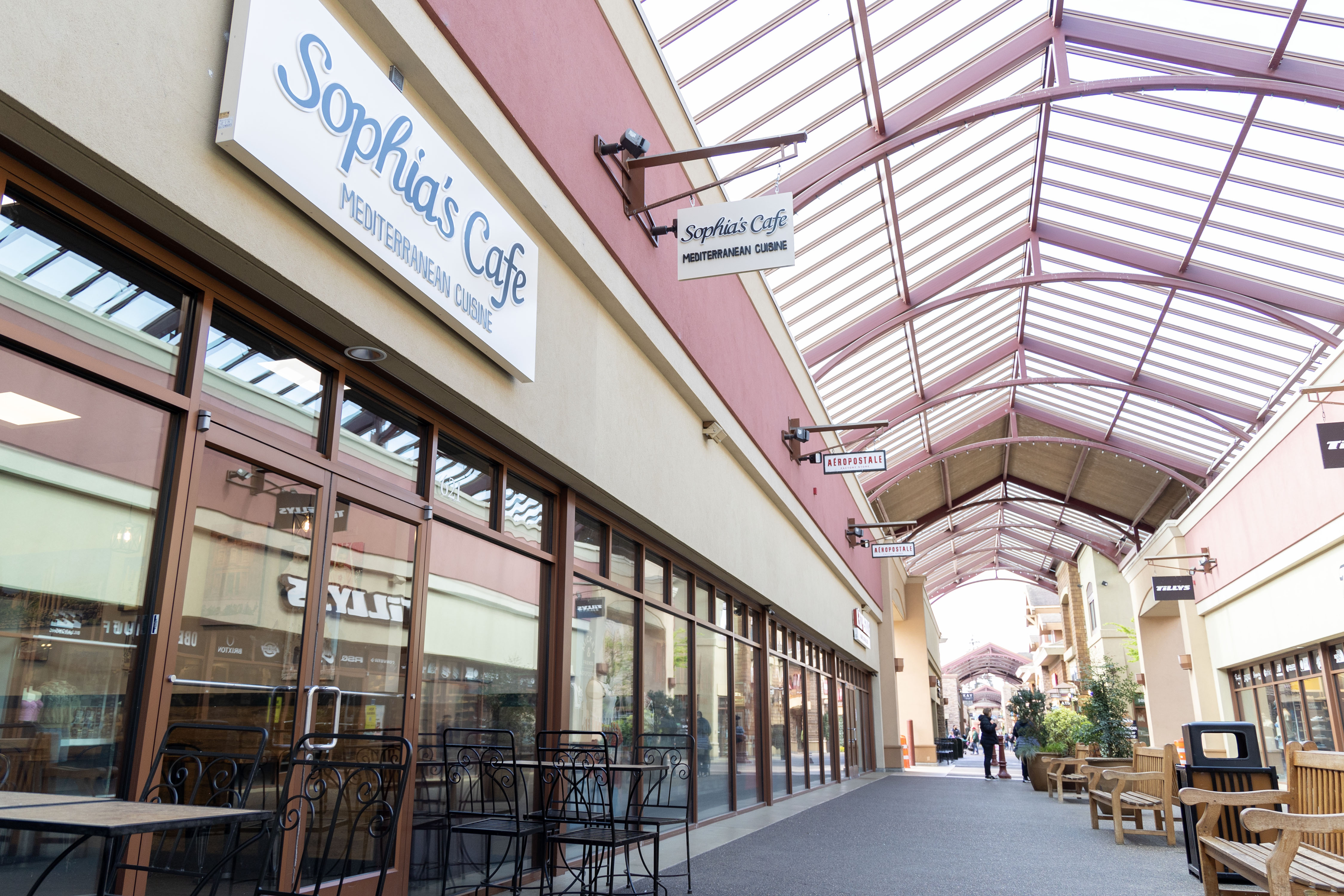 Pastries, pita, pajamas and more: Woodburn Premium Outlets welcomes 6 ...