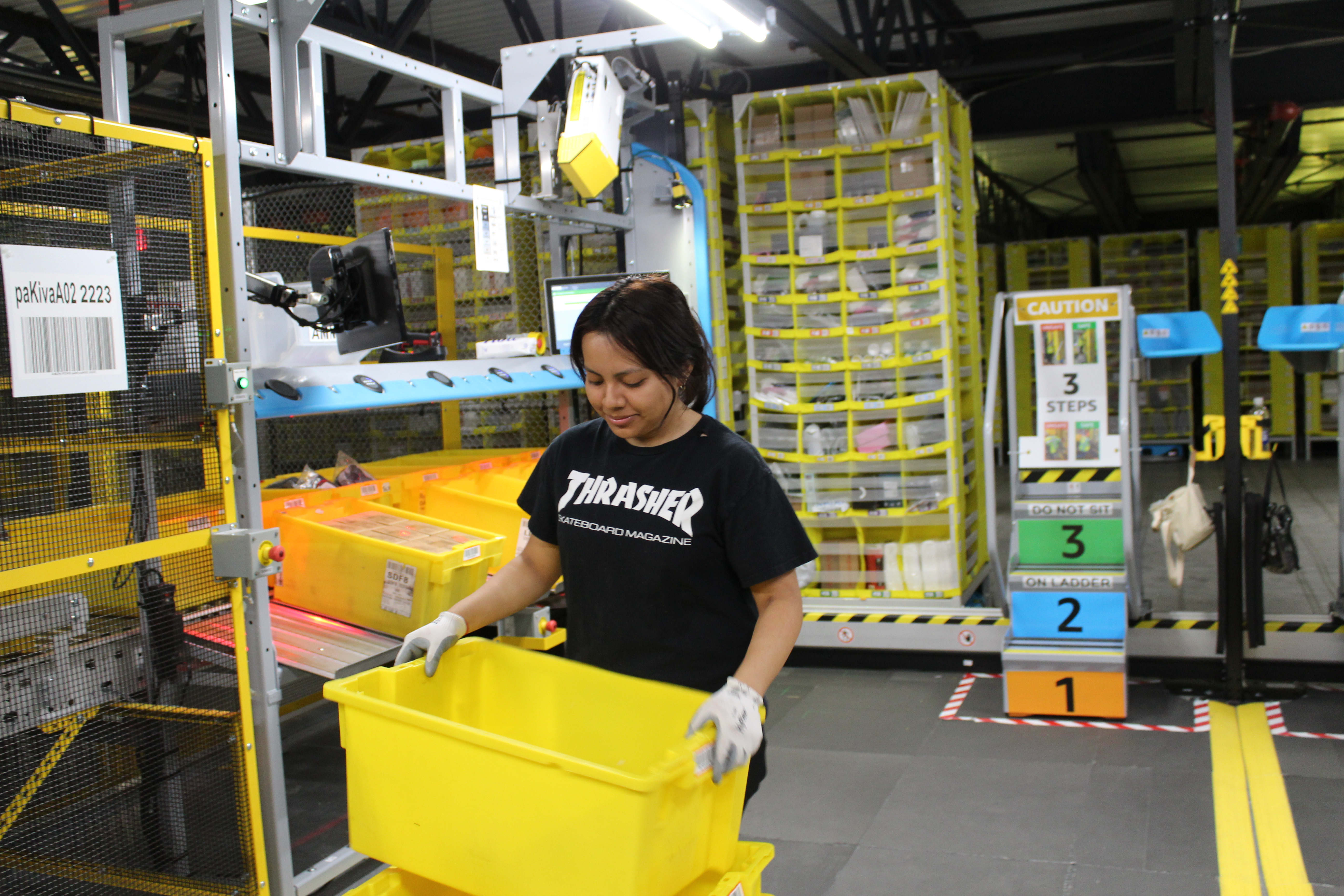 A look inside Woodburn’s new Amazon warehouse powered by people and ...