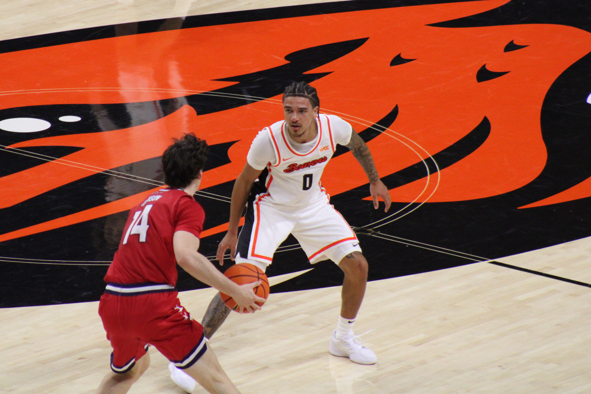 Oregon State men’s basketball hangs on in nail-biter vs. UIC | Woodburn ...